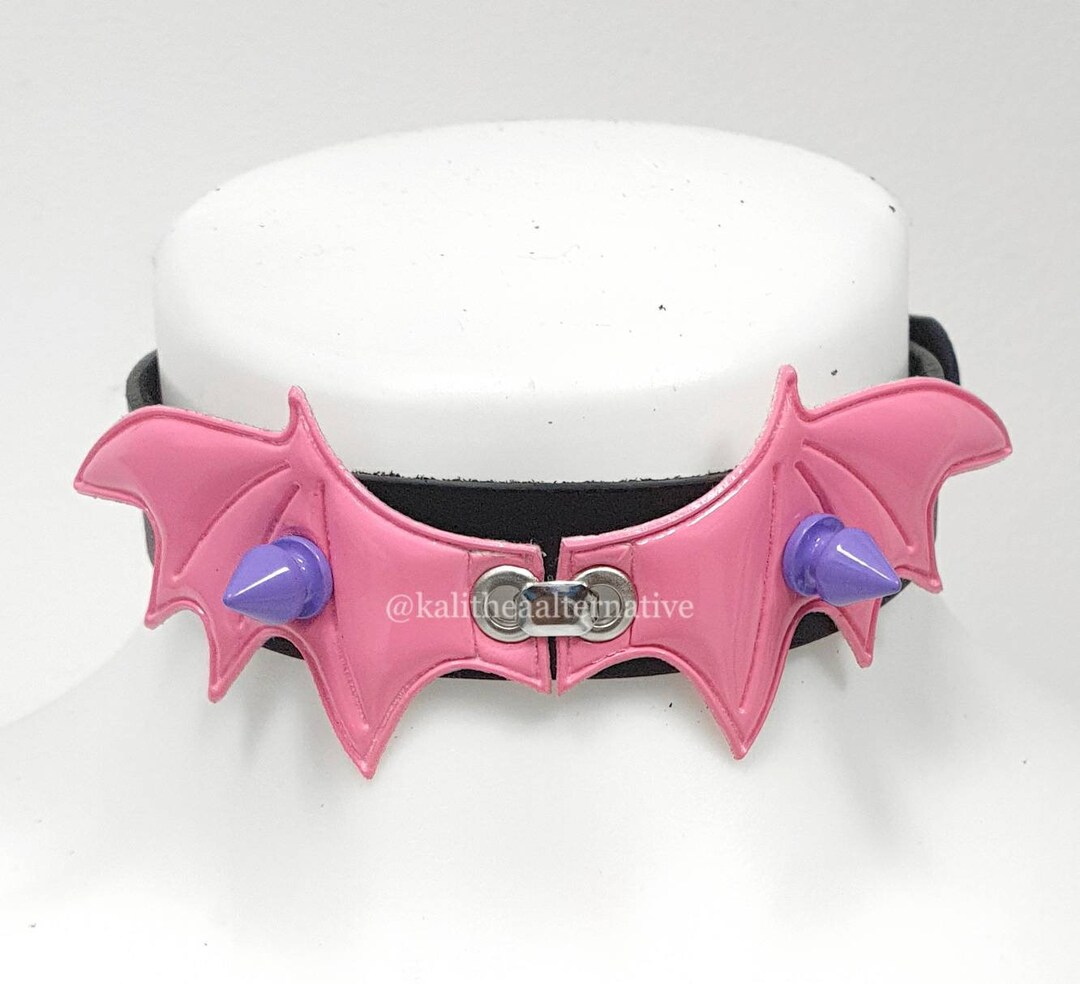 Leather Kawaii Choker, Puffy PVC Bat Wings Collar, Gothic Purple Spikes ...