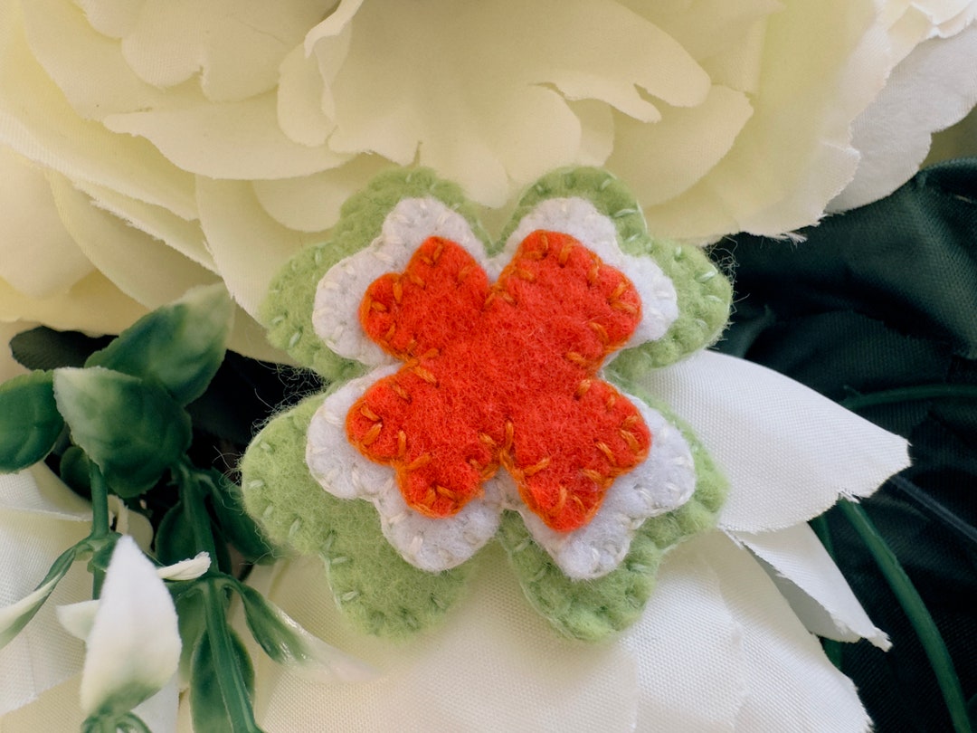 Four Leaf Clover Brooch, St Patricks Day Brooch, Goodluck Gift ...