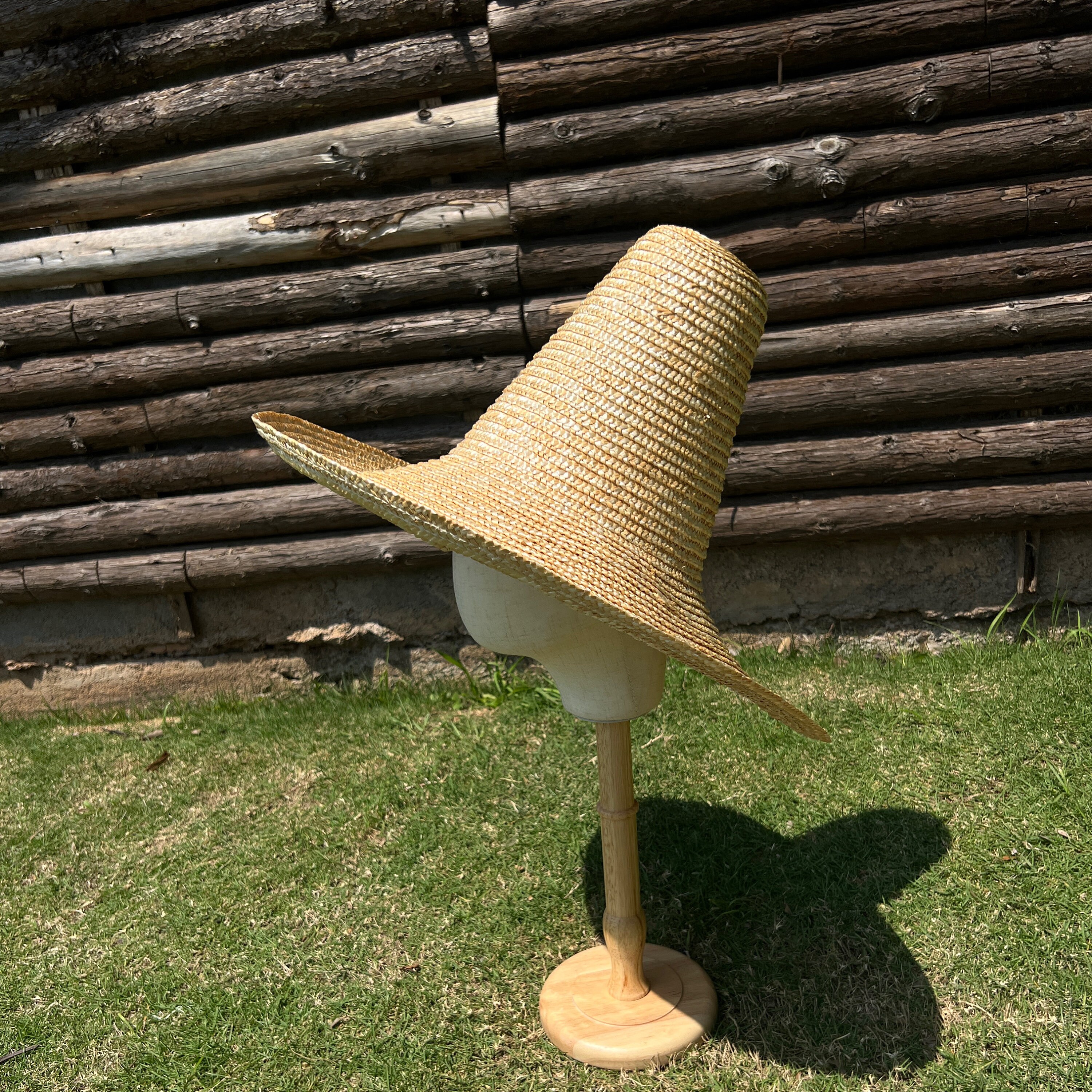 The Spire Straw Hat Straw Hat Stage Fashion Show Style Straw Hat Sun ...