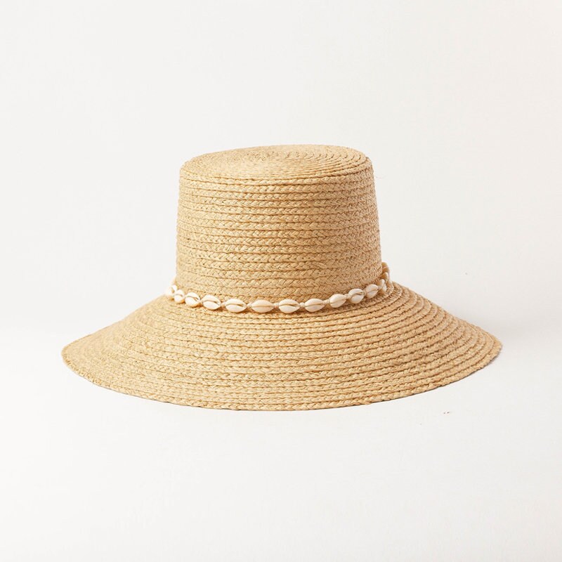 Shell Chains Are Decorated With High Flat Tops With Large - Etsy