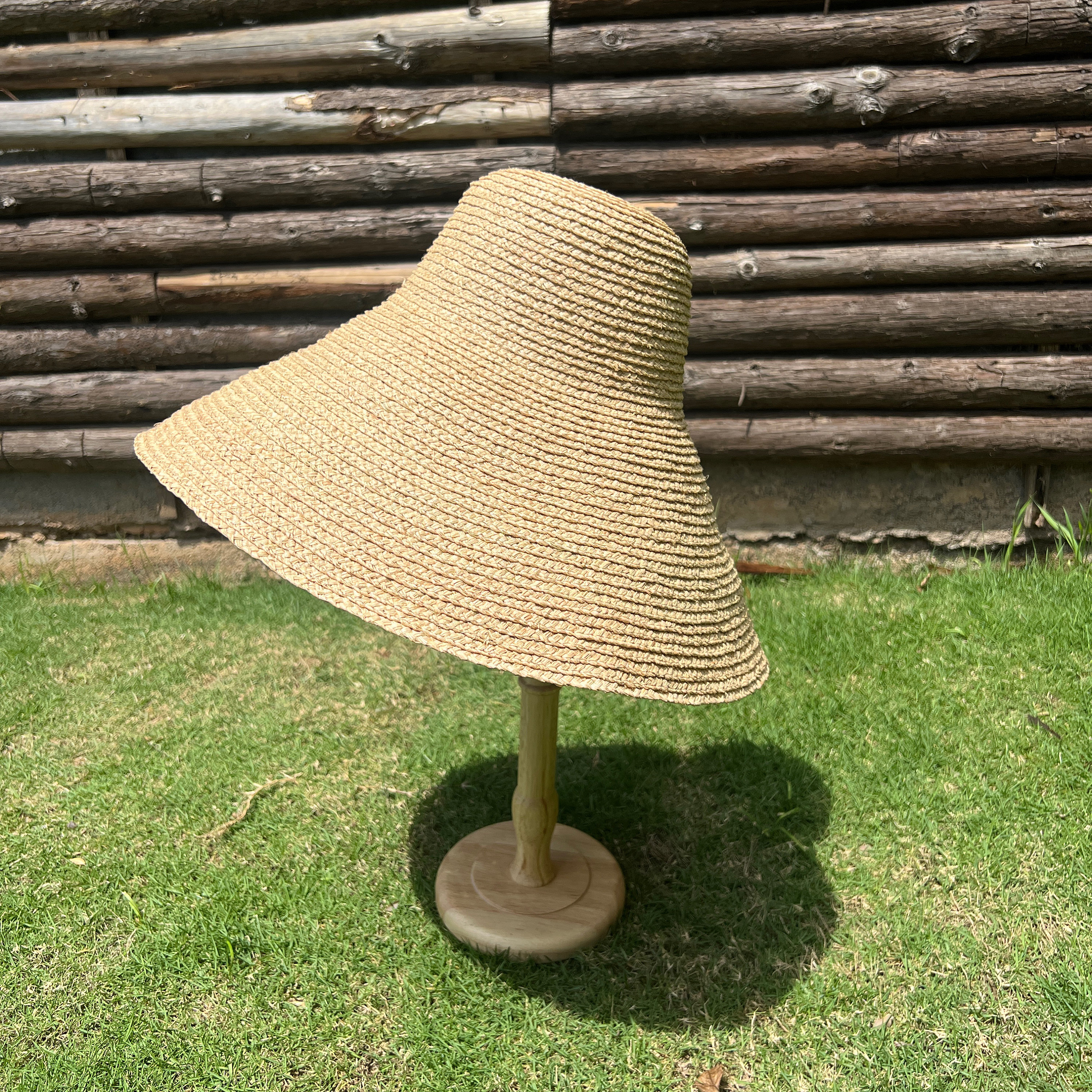 Conical Large Brim Raffi Straw Hat Outdoor Sun Protection Stage Catwalk ...