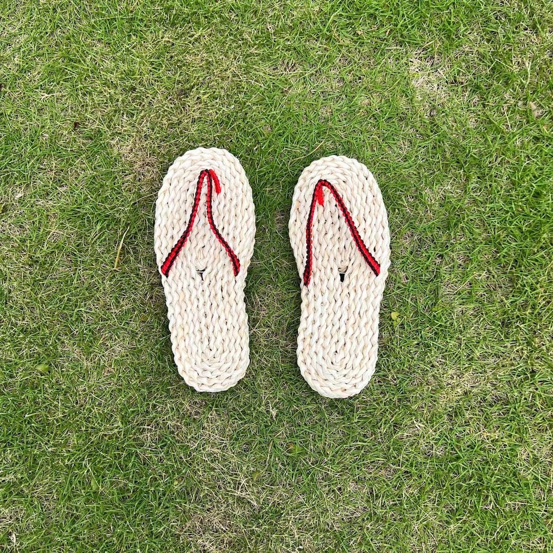 Straw Sandals Hand-woven Men's Slippers Summer Sandals Flip-flops Women ...
