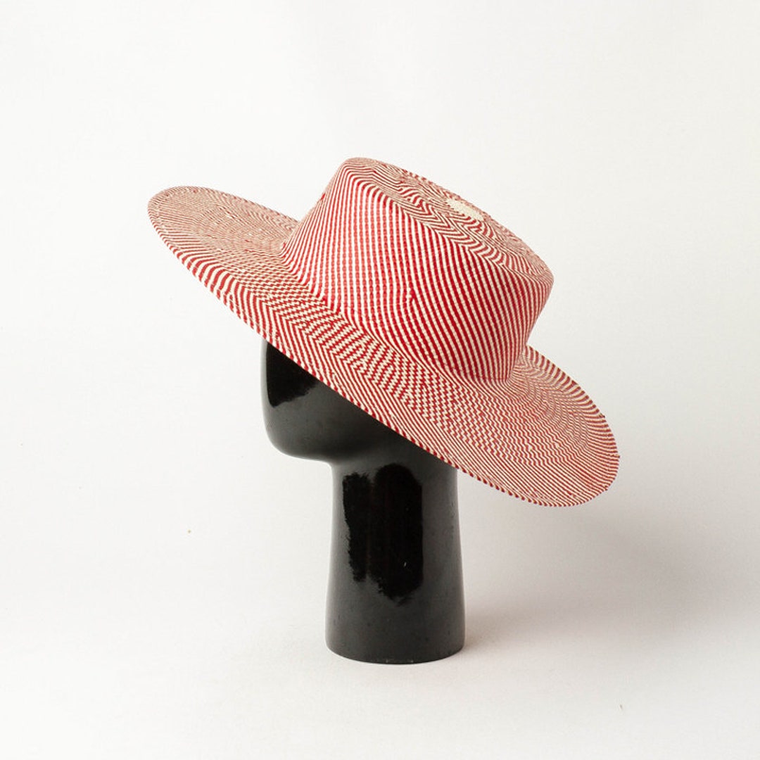 The New Striped Braid Papyrus Hat Has a Large Eaves and a - Etsy