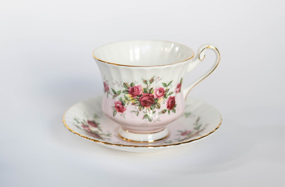 PARAGON Spray of Roses Ribbed Teacup and Saucer Set, Pale Pink Ombre ...