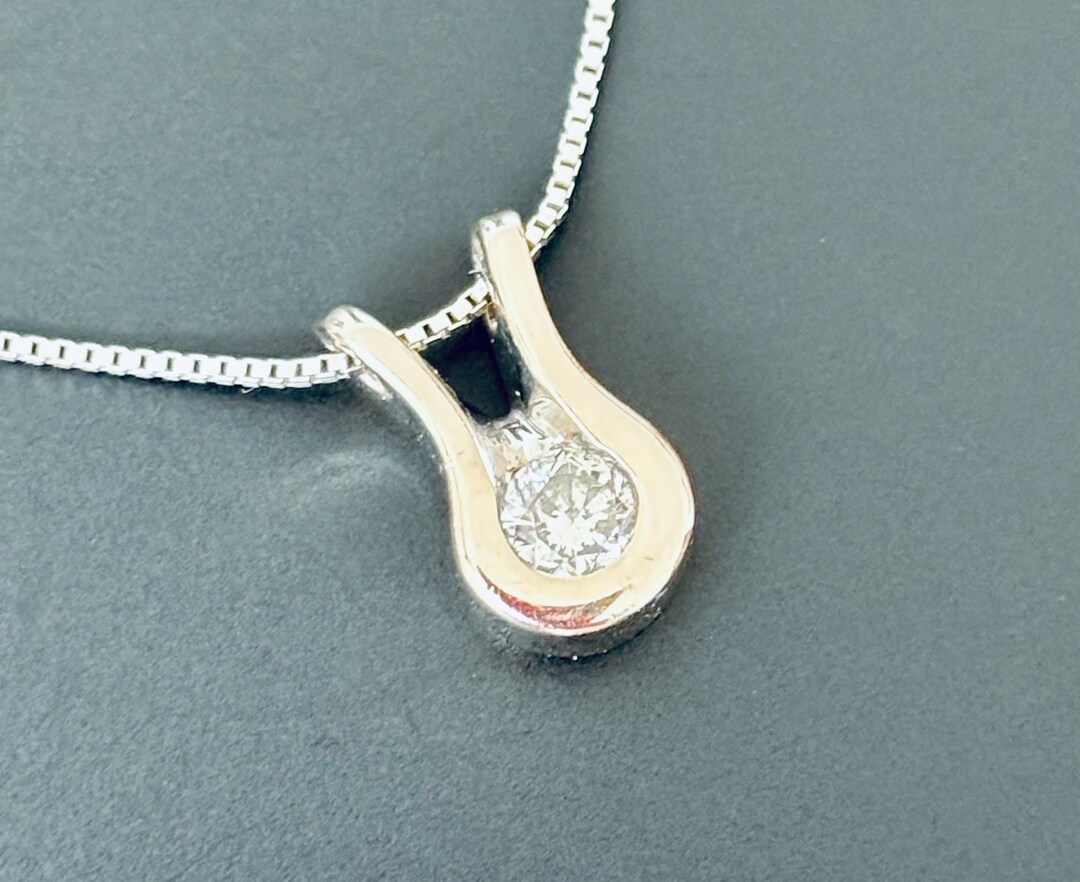 Vintage .16ct Round Brilliant Natural Diamond 14k White Gold Pendant on ...