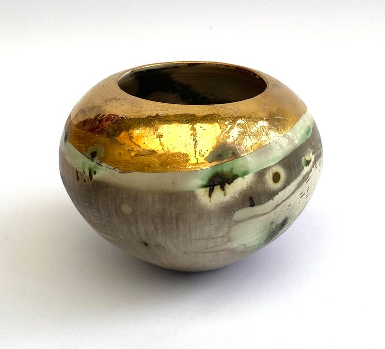 Ceramic Smoke Fired Pot. Fine Art Pot. Special Birthday Gift. - Etsy