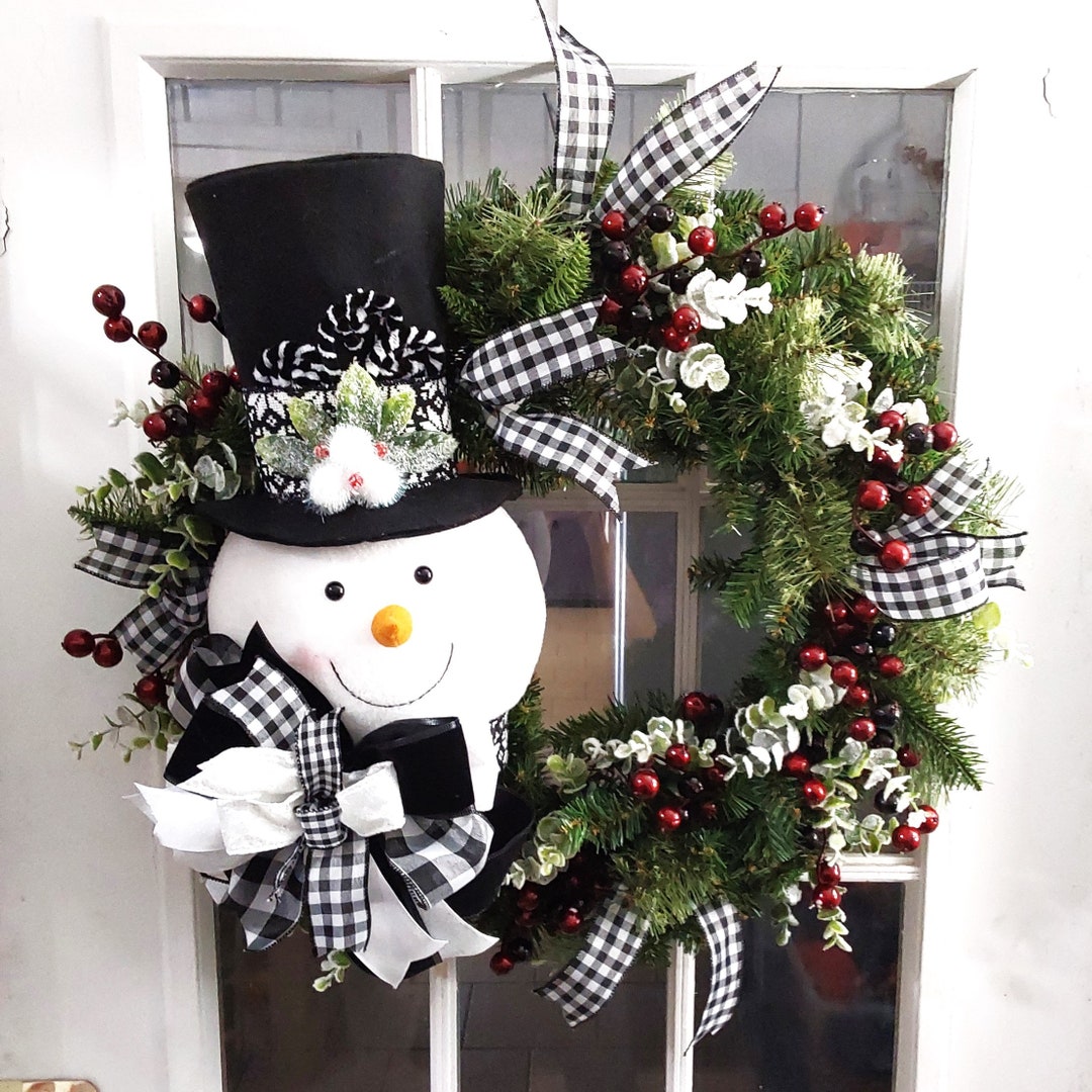 Festive Christmas Wreath With Snowman Head - Etsy