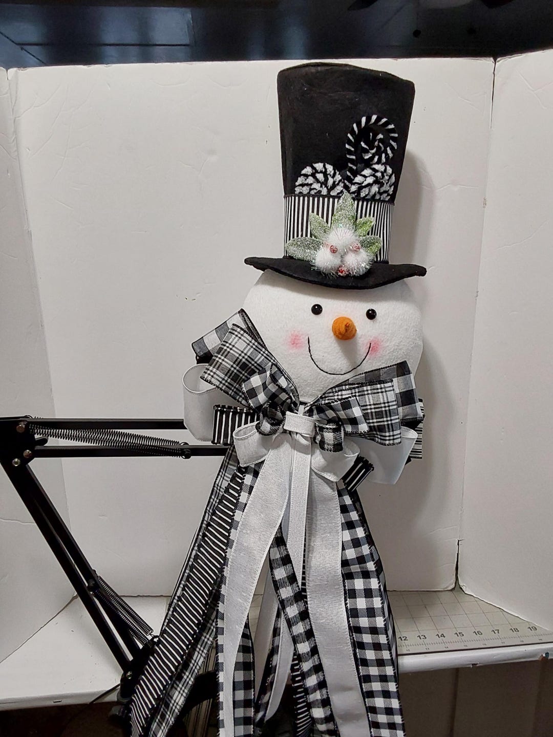 BEST SELLER Snowman Christmas Tree Topper: Whimsical Holiday Charm ...