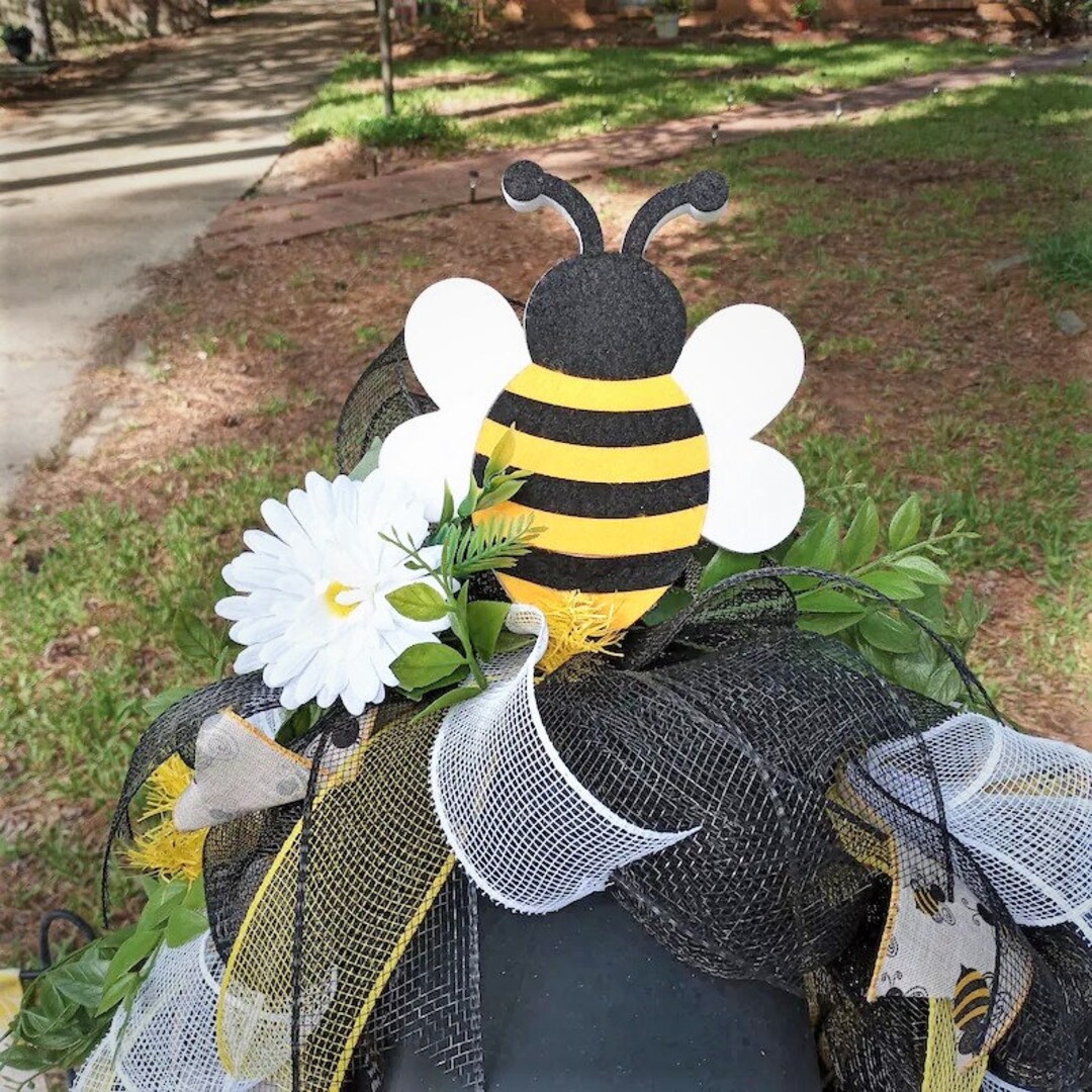 Bumble Bee Mailbox Swag, Summer Mailbox Garland, Bumble Bee Decor ...