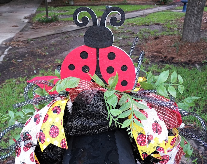 Lady Bug Mailbox Swag, Lady Bug Decor, Summer Mailbox Swag, Lady Bugs ...