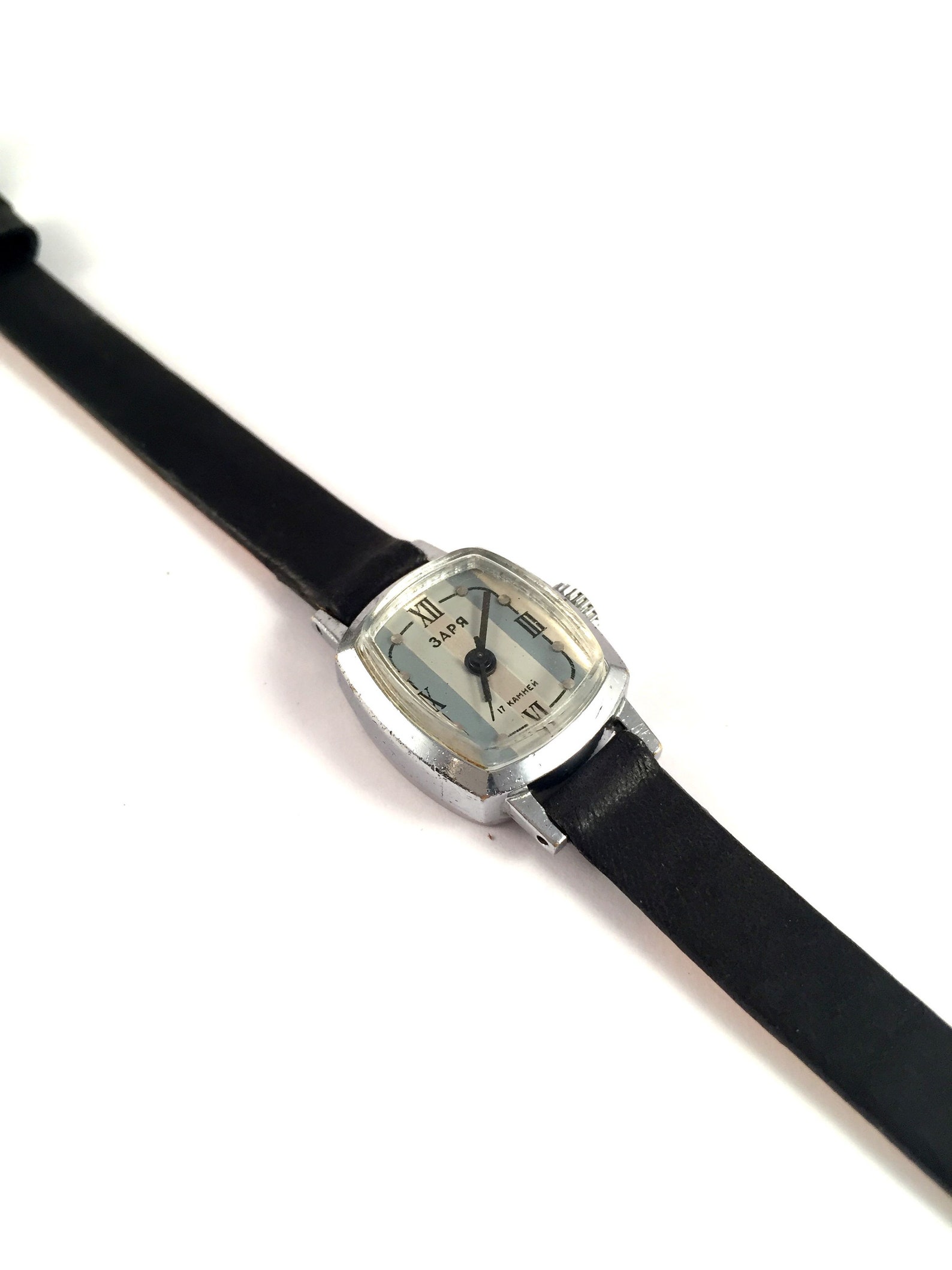 Vintage Lady Watch Called Zarja / Zaria 17jewels. Petite Lady Watch ...