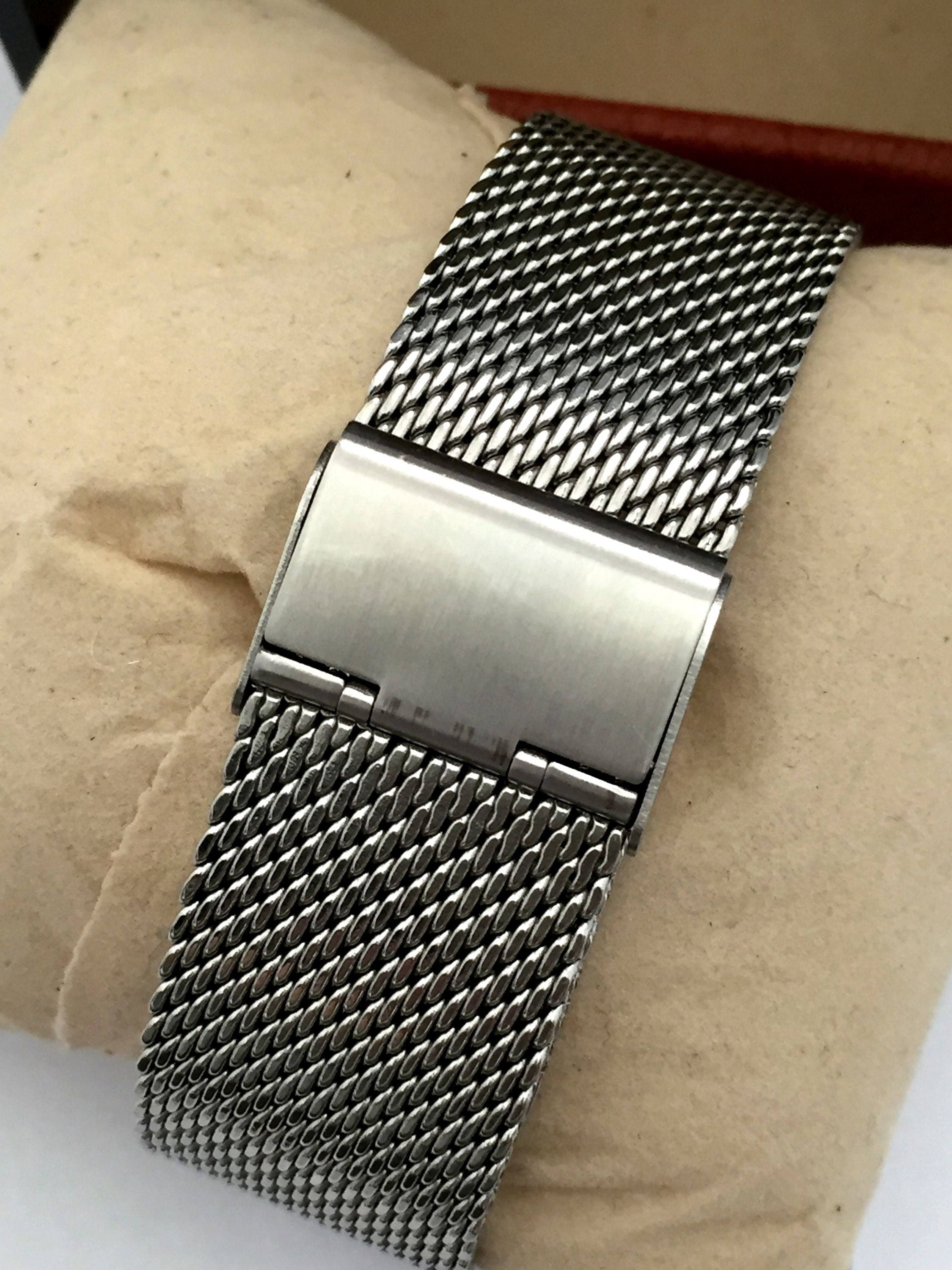 RARE Chunky Vintage men watch called EAST rus. | Etsy