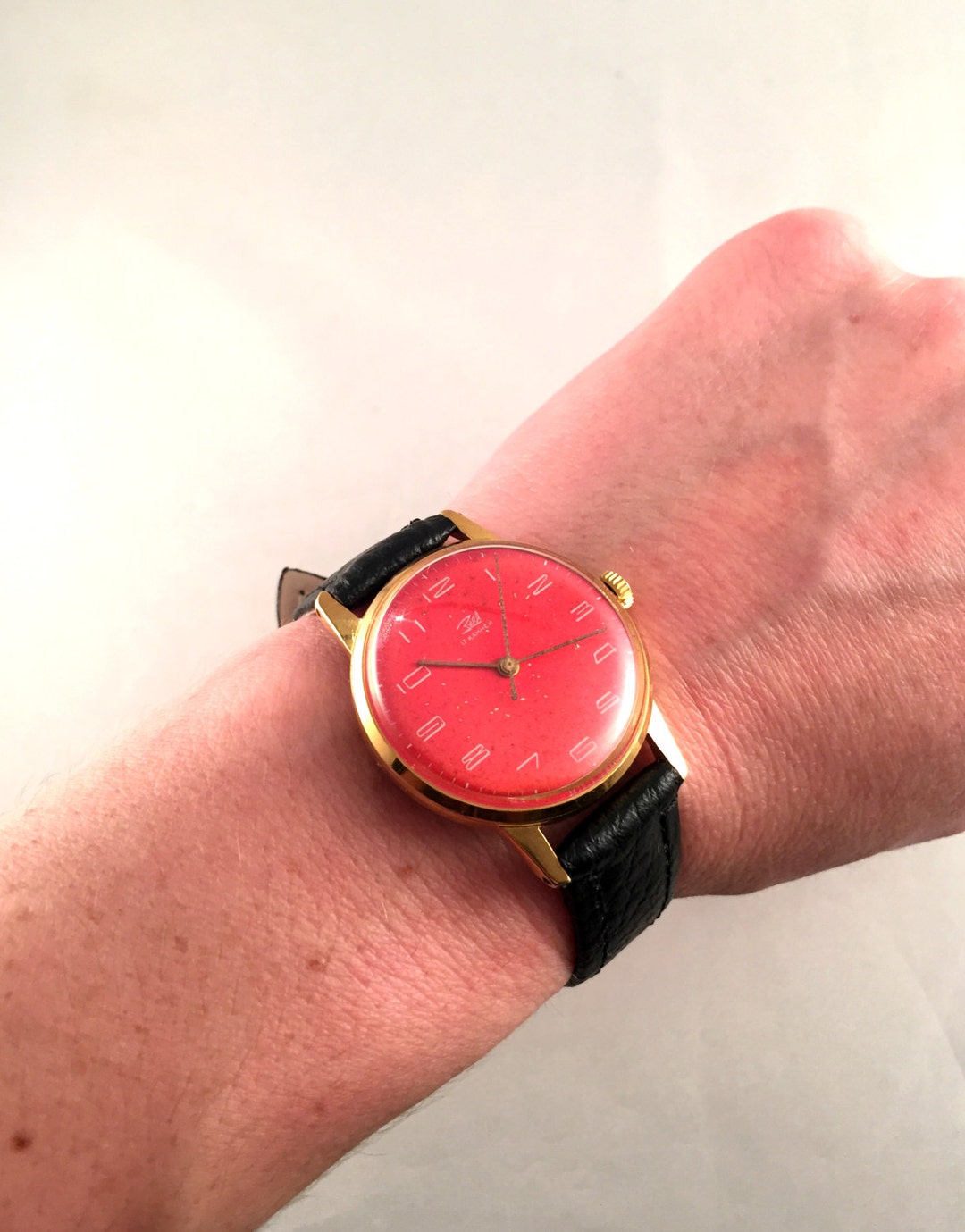 VINTAGE Unisex / Women's Watch Called ZARIA/ ZARJA , 17 Jewels Movement ...