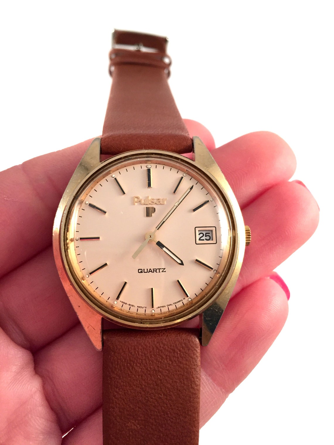 Vintage men watch PULSAR . Quartz movement watch. | Etsy