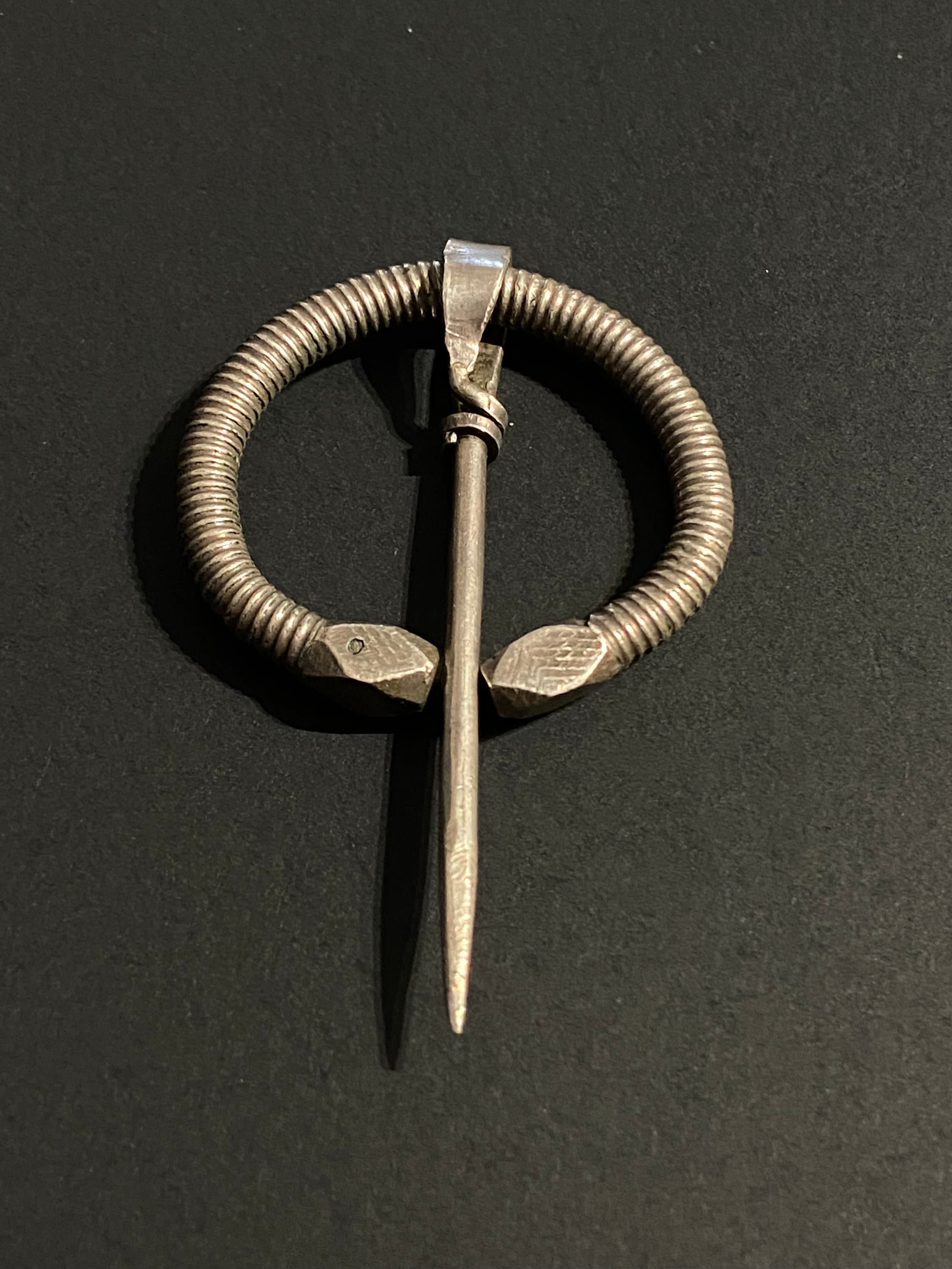 Ancien fibule en argent fulani, ou fibules du désert du Sahara. Bijoux ...