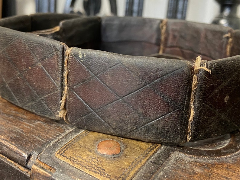 Rare TUAREG Tribal Belt, Leather Amulets Talisman. Tribal African ...