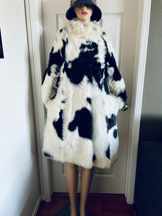 Spotted/Cow pattern Genuine Sheep Skin Shearing Fur C… - Gem