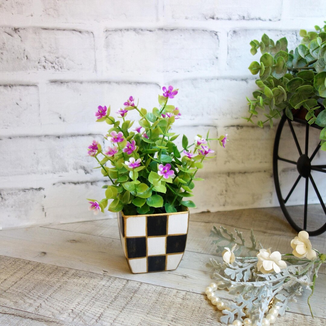 Black and White Checked Spring Decor Checked Flower Pot Checked Patio ...