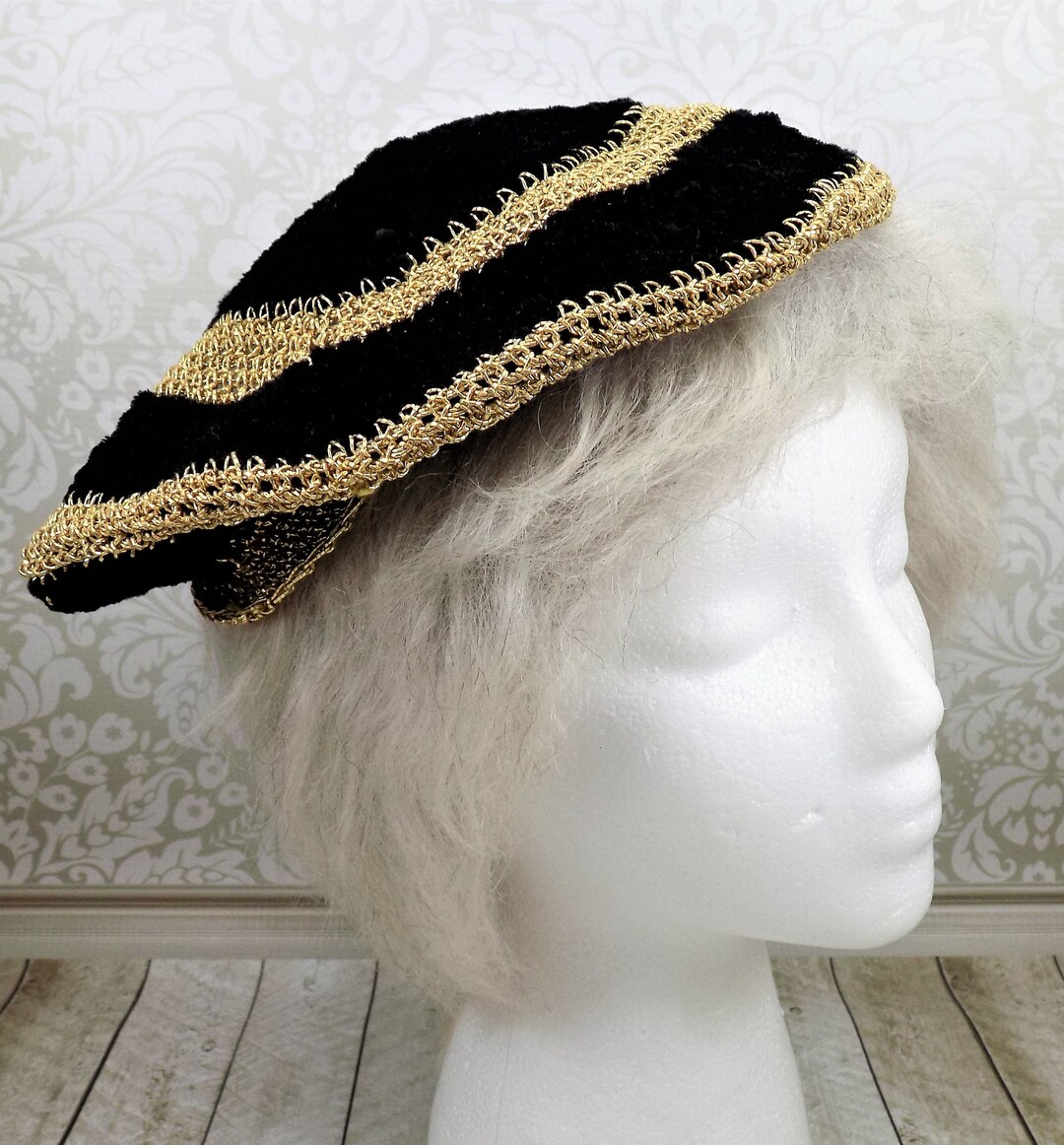 Black and Gold Beret, Black Knit, Gold Metallic, Retro, 1960s 1970s ...