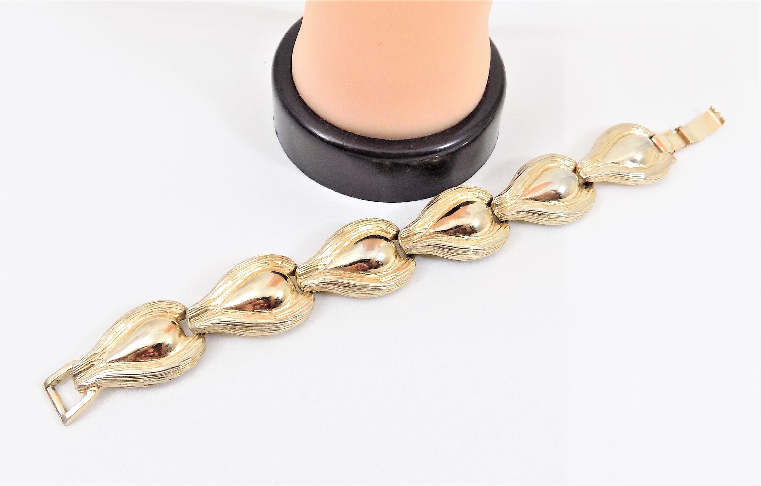 Bergere Link Bracelet Gold Tone Petals Vintage Jewelry - Etsy