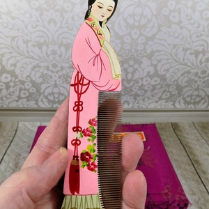 Geisha Wood Combs, Hand Carved, Hand Painted, Original Box, Set of 3 ...