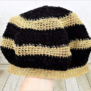 Black and Gold Beret, Black Knit, Gold Metallic, Retro, 1960s 1970s ...