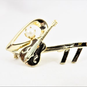 Mamselle Musical Brooch, Music Note, Guitar, Pearl, Gold Alloy, Vintage ...