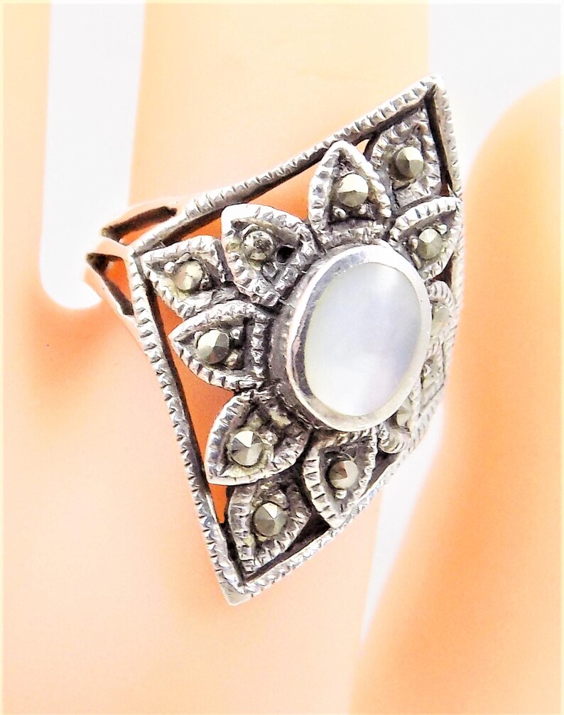 Marcasite Ring Mother of Pearl 925 Sterling Silver Diamond - Etsy