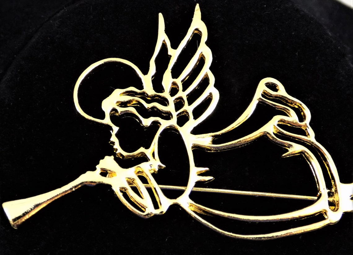 Avon Trumpeting Angel Pin Flying Angel Wings of Gold - Etsy