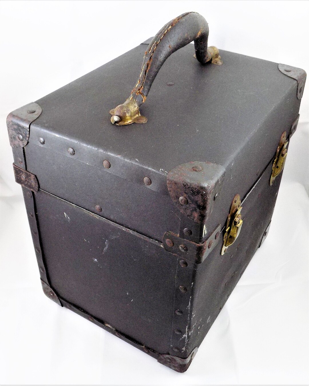 Portable Storage Case, Metal Snap Closures, Faux Leather Handle ...