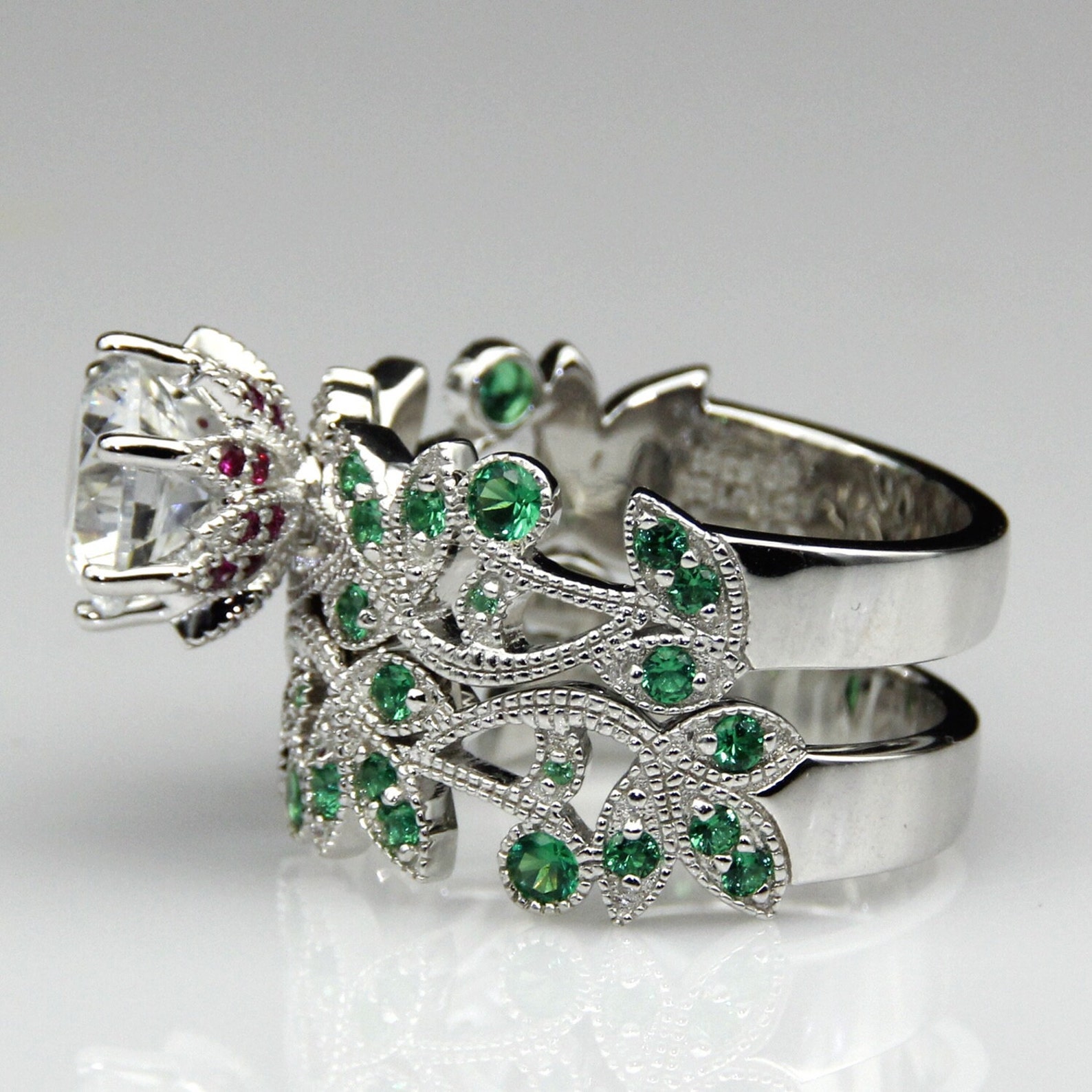 Emerald Ruby and Diamond Cosplay Costume Engagement Ring - Etsy Canada