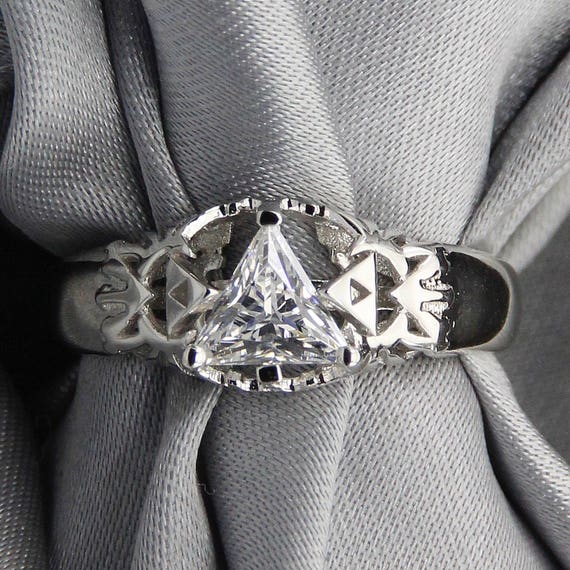 Triangle Stone Engagement Promise Ring 8 Bit Gamer Video Game | Etsy Canada