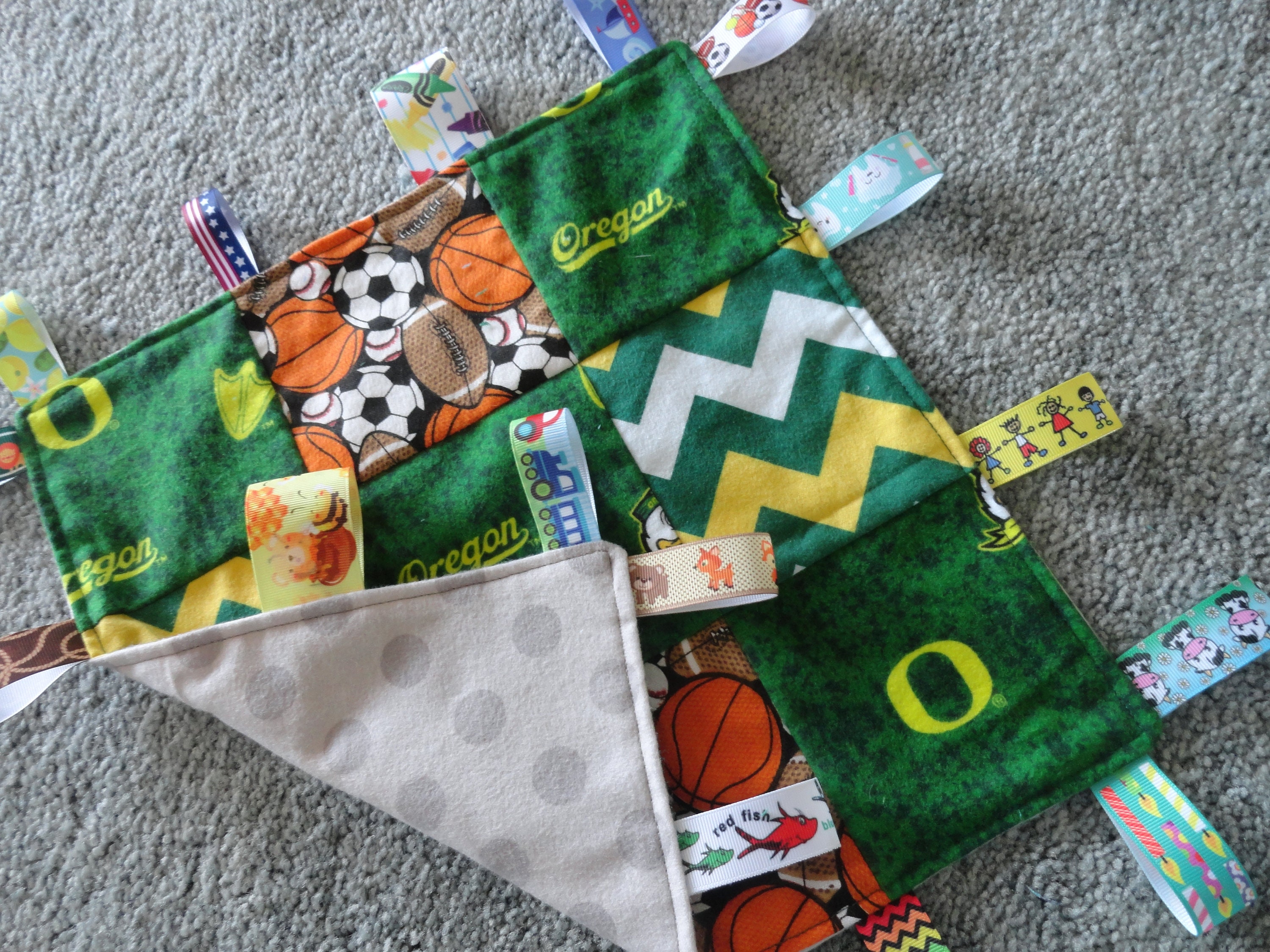 Oregon Ducks Sensory Lovey/oregon Ducks Baby Shower/i Spy Lovey/oregon ...