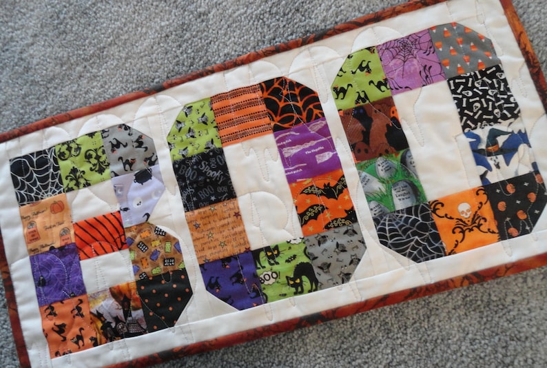 Hallowen Themed Quilted Table Topper/halloween Decoration/"boo ...