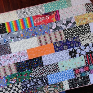 Games Lap Quilt, Family Room Quilt, Chess, Scrabble, Cards, Monopoly ...