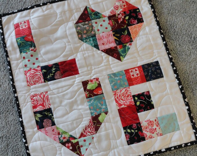 Valentine Table Topper/love Quilted Table Topper/valentine Table Decor ...