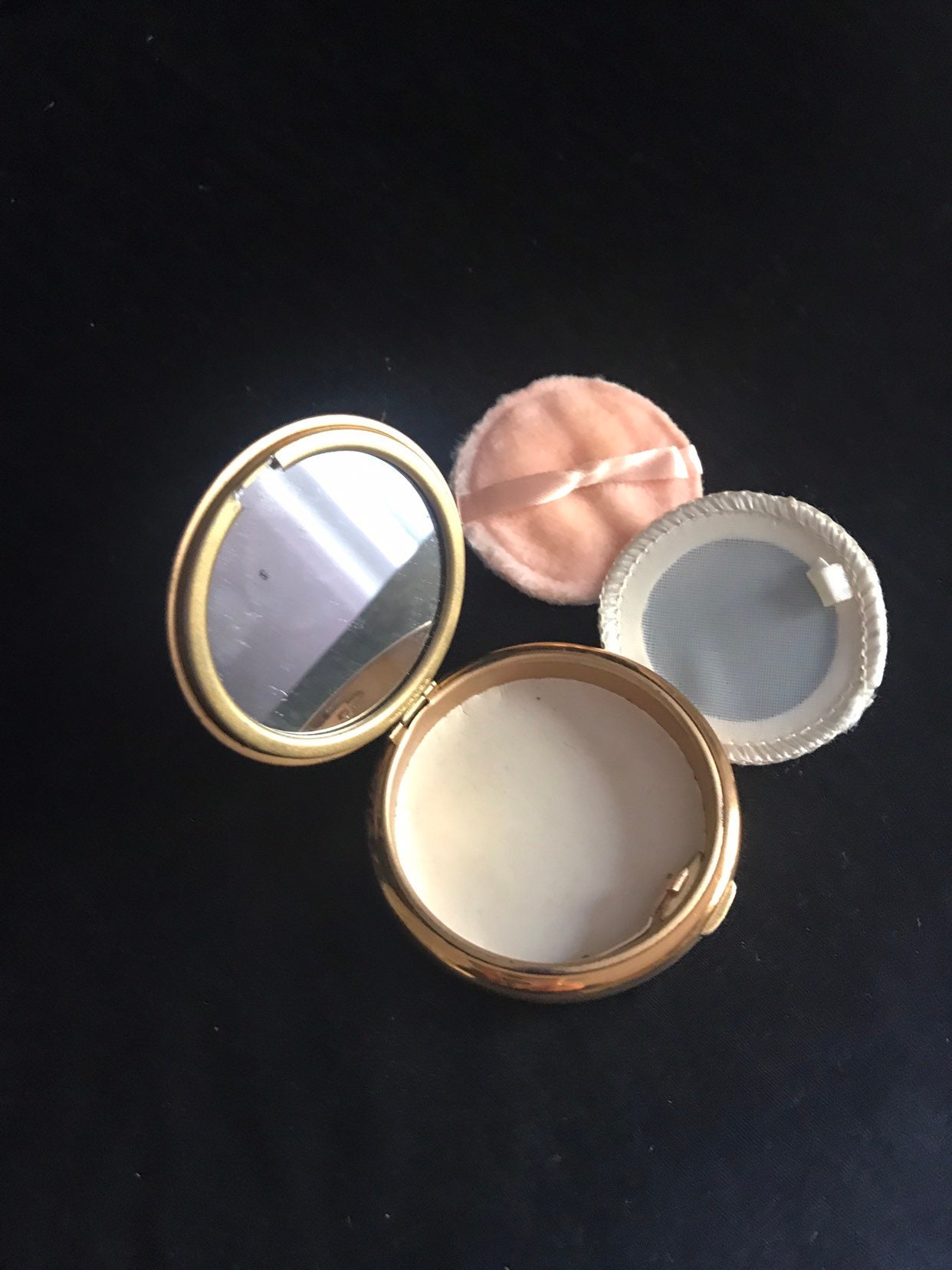 Vintage Compact Face Powder Gold Silk 1960 Compact Case Made - Etsy