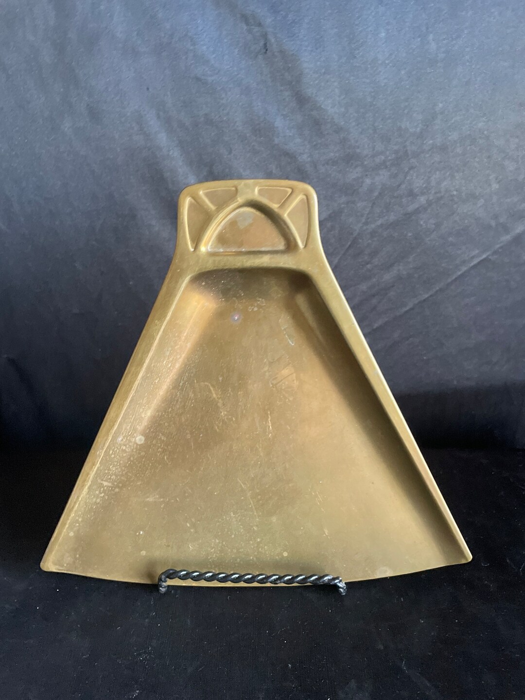 Silent Butler Triangular Shaped Shovel Royalrochester Brass - Etsy