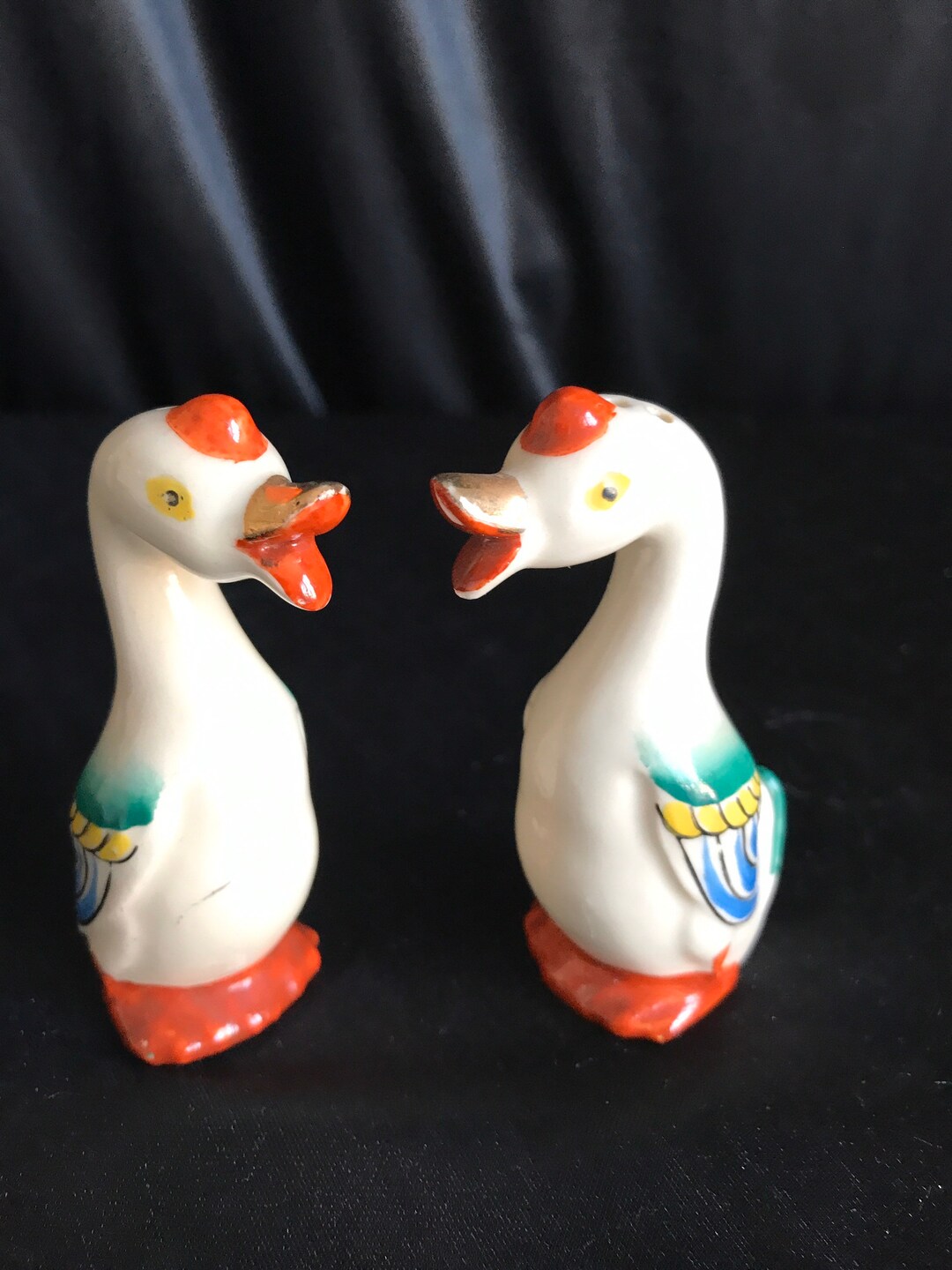 Vintage Geese Salt Shakers ,2 ,snp Shakers ,ceramic ,upright ...