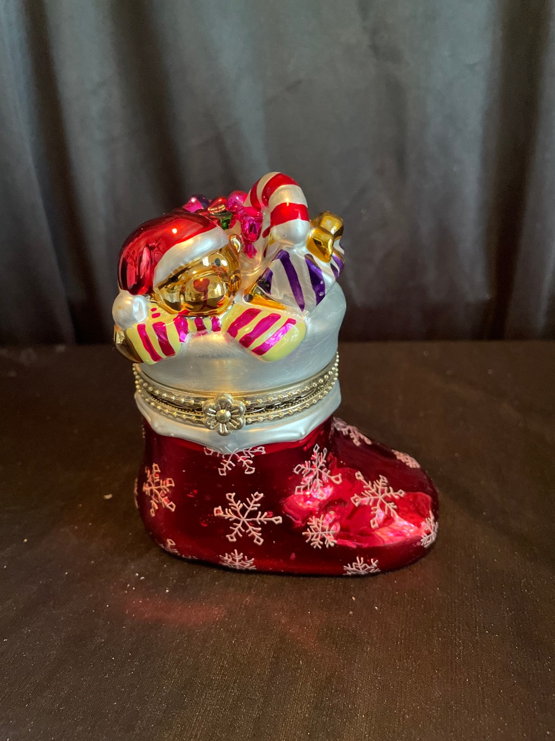 Christmas Wind Up, Animated ,music Box ,stocking , by Mr Christmas ...