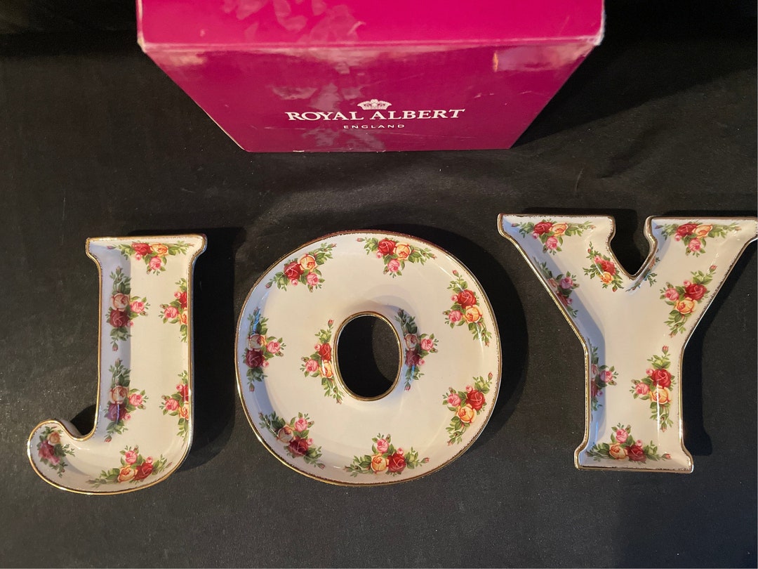 Holiday Royal Albert Plates JOY ,3 ,tabletop Candy Dish or Wall ...