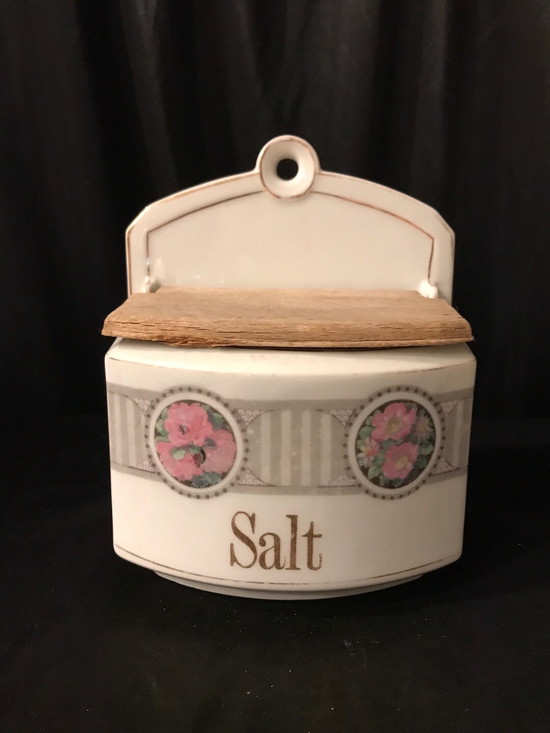 Vtg Wall Salt Box-lidded Porcelain- 22k Gold Leaf Epiag ,czechoslovakia ...