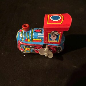Tin Toy Train, Wind up ,mechanical , Mininature Collectible ...