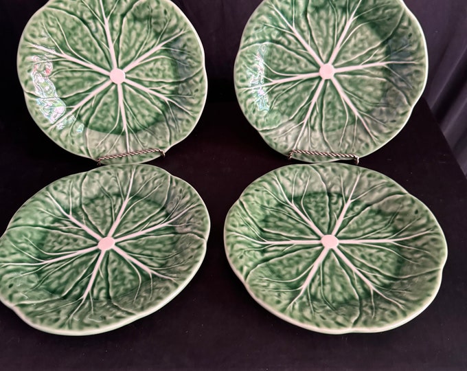 Vintage Green Glass Cabbage Leaf Salad Plates - Set of 7 - Etsy