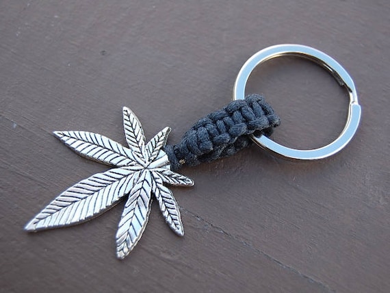 Weed Keychainmarijuana Keychainhemp Keyringmacrame | Etsy
