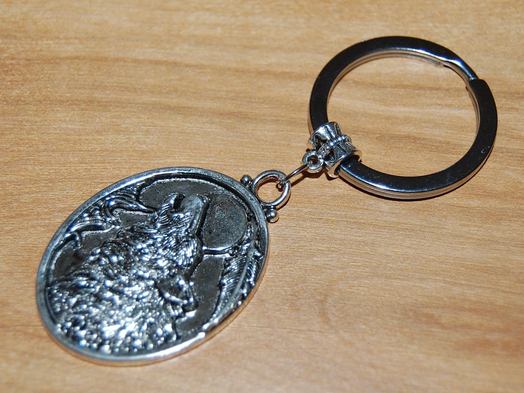 Wolf Keychain,howling Wolf Keyring,car,bag,purse,spirituality ...