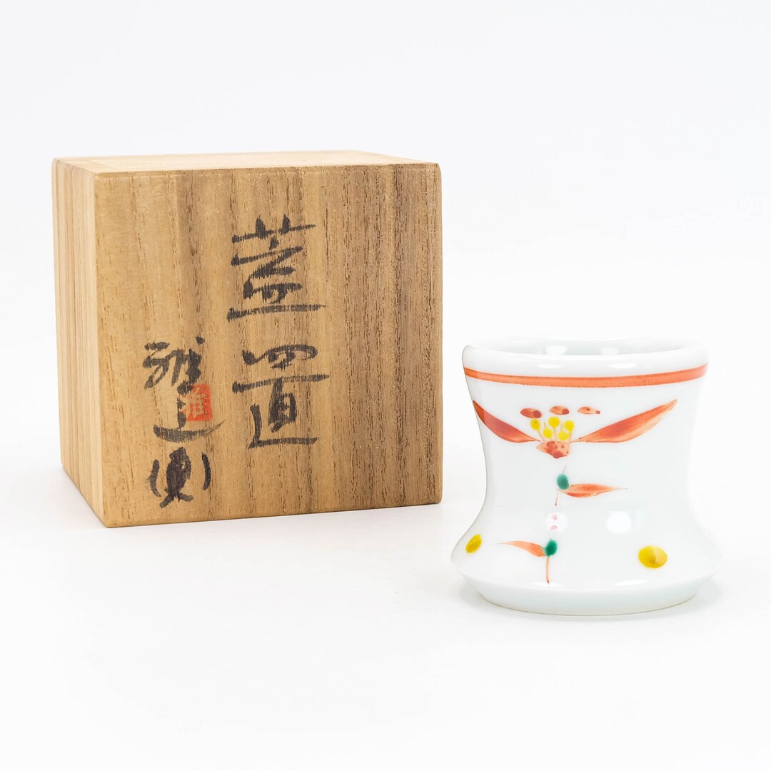 Futaoki Lid and Ladle Rest Flower Design by Takeuchi Masayuki Kasama ...