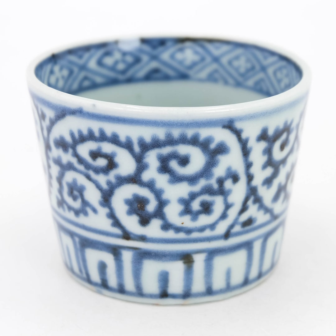 Ko-imari Soba Choko Sometsuke Blue and White Octopus Arabeque Tako ...