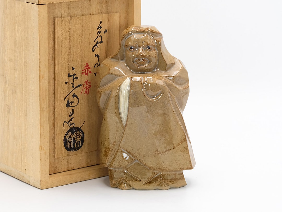 Daruma Statue by Rakusai Onishi Akahada Ware Okimono - Etsy