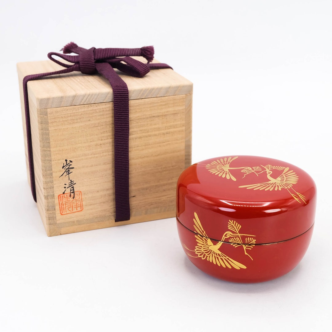 Hira-natsume Lacquered Wooden Tea Caddy Red Urushi Flying Crane Pine ...